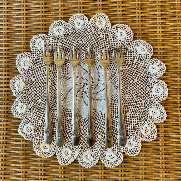 Vernon Silver Plate | Dining | Six Vintage Vernon La Rose Silver Plate ...